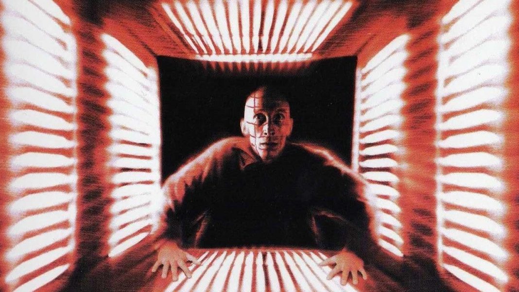 Achtzehn Jahre sind vergangen, Zeit für ein Remake von "Cube"...