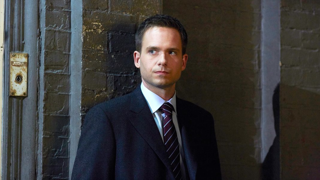 "Legends of Tomorrow" besetzt "Suits"-Star Patrick J. Adams