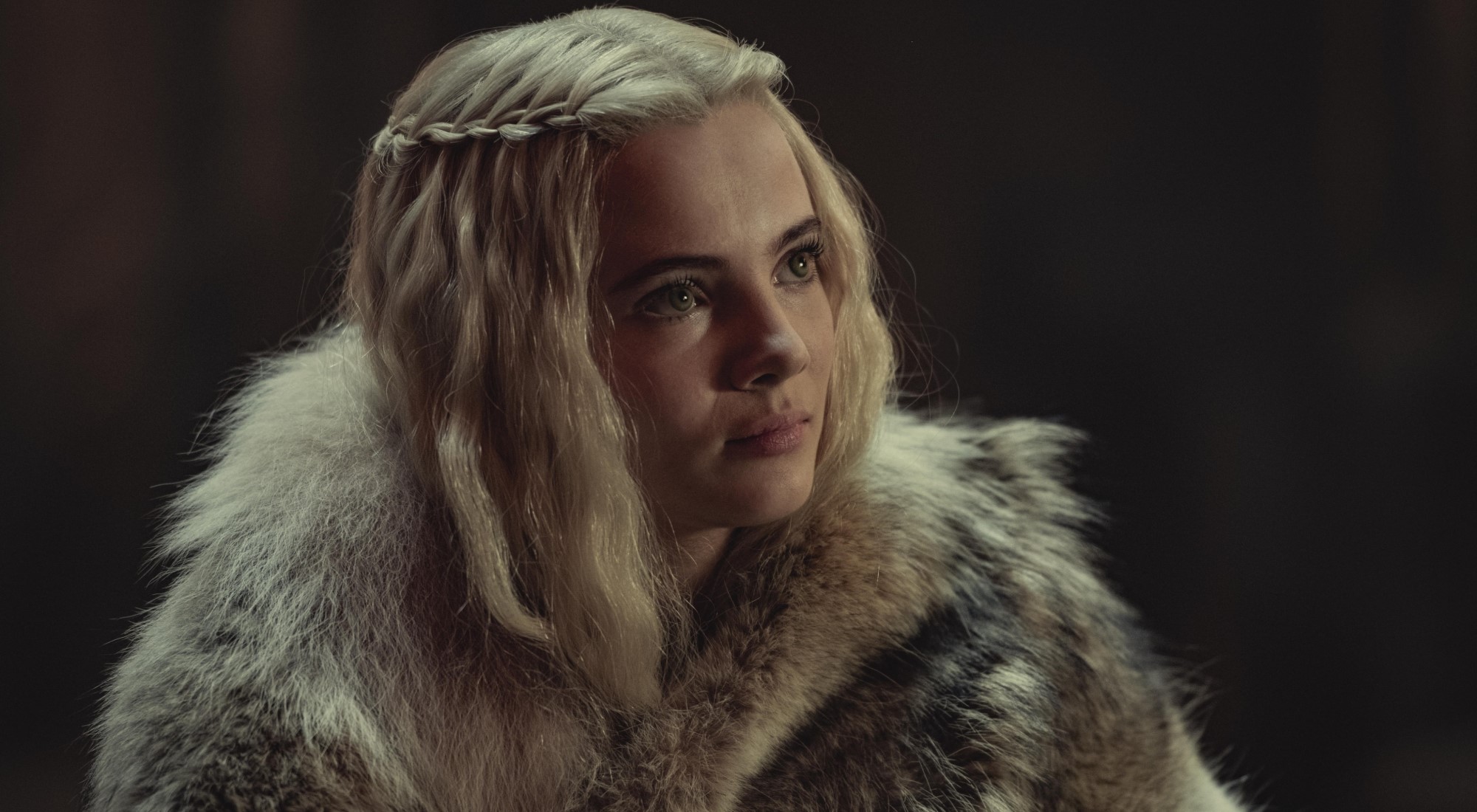 "The Witcher"-Star Freya Allan übernimmt die menschliche Hauptrolle im ...