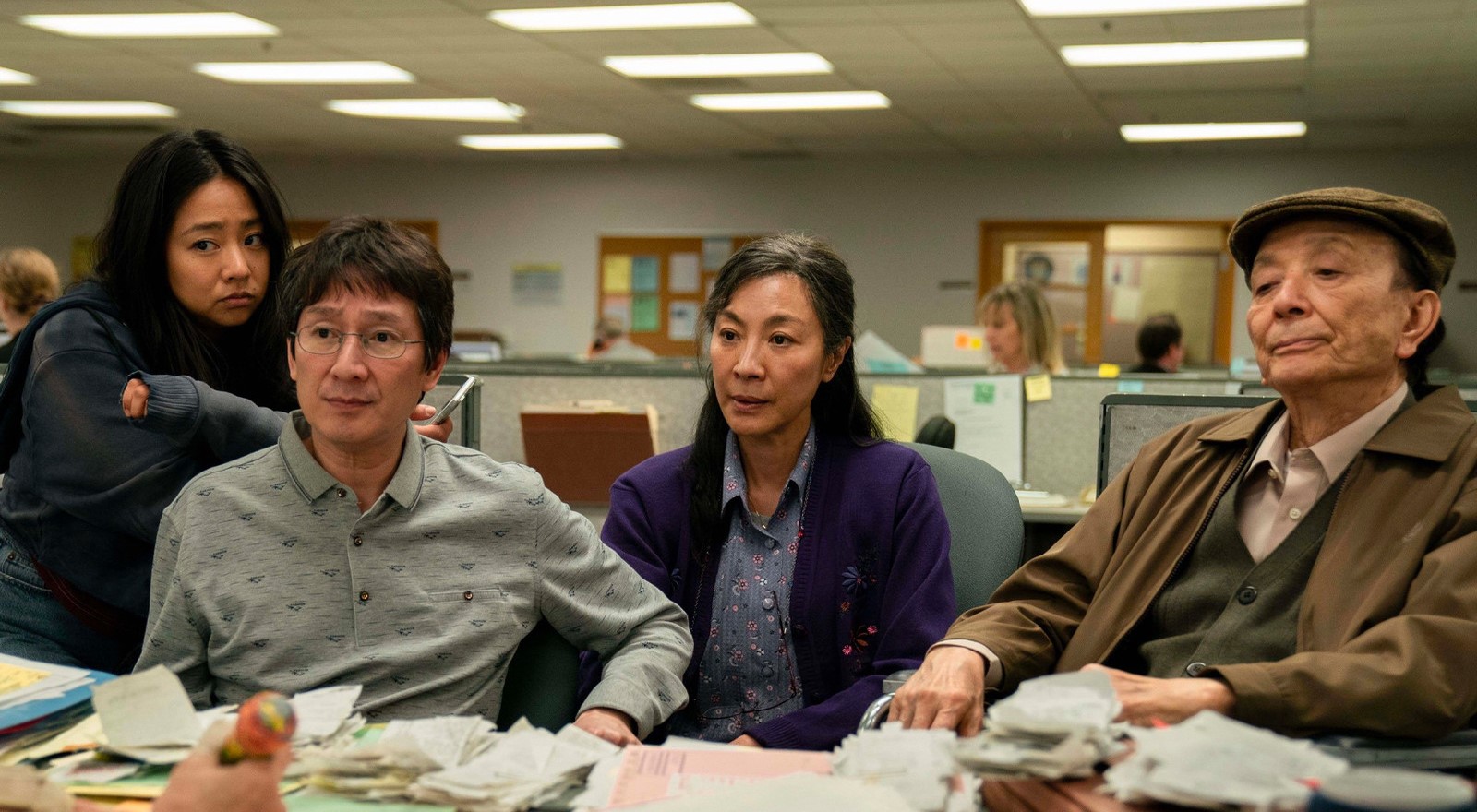 Neuer Rekord: "Everything Everywhere All at Once" räumt bei den Preisen ...