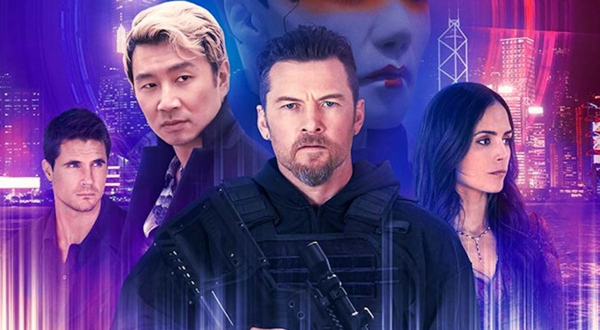 Robbie Amell, Simu Liu, Sam Worthington und Jordana Brewster in "Simulant" © 2023 Vertical ...